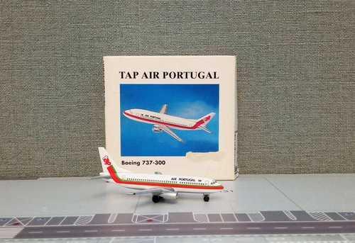 Модель самолета herpa 1:500 500319 Боинг 737