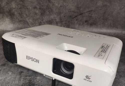 Проектор Epson EB-E10