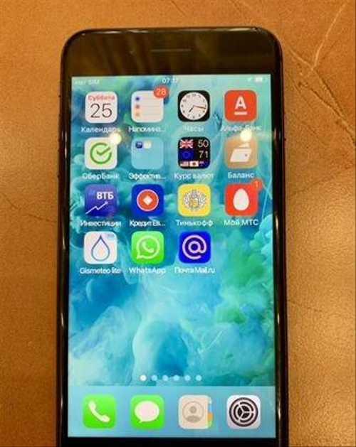 Телефон iPhone 8 plus 64gb