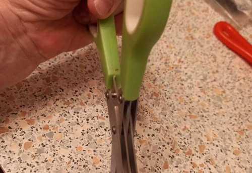 Новые ножницы для нарезки зелени