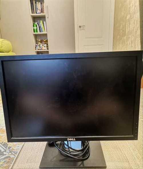 Монитор Dell 2209WA