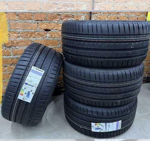 Michelin Pilot Sport 4 SUV 265/55 R19 Y