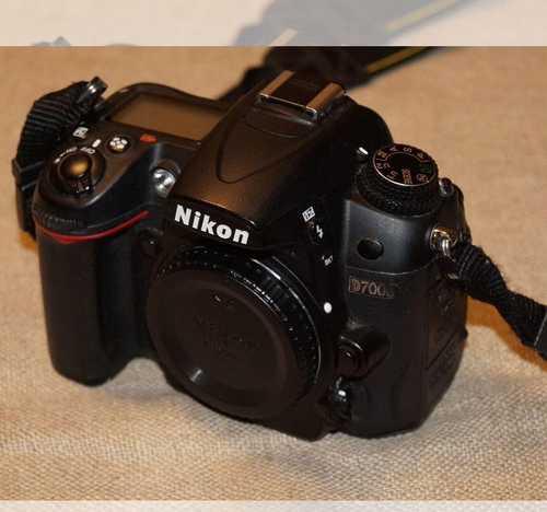 Nikon D7000 body 8200 кадров