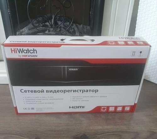 Сетевой видеорегистратор HiWatch DS-N304P(B)