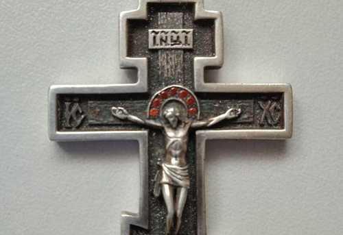Крест серебро 925 подвижное ушко цветные камни