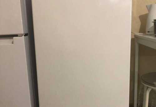 Холодильник Hi hodd011522W