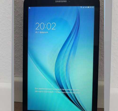 Планшет Samsung Galaxy Tab E 9.6" 8Gb SM-T561