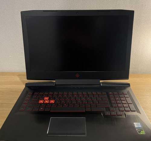 HP Omen 17 i7-7700HQ 8GB DDR4 128GB SSD 1TB HDD