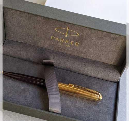 Ручка шариковая Parker 51 Premium Plum GT