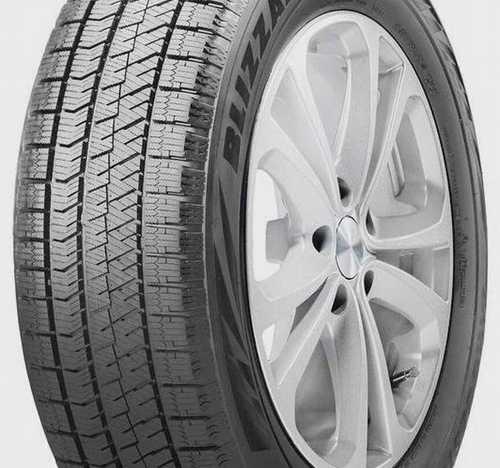 Bridgestone Blizzak Ice 225/45 R18 95S