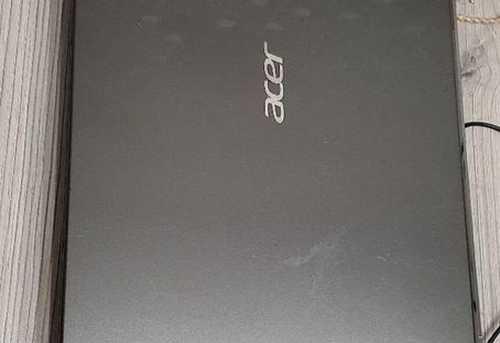 15.6" Acer Aspire V3-551G, 500 ГБ, A10-4600M, RAM 8 ГБ, Radeon HD 7670M 2 ГБ