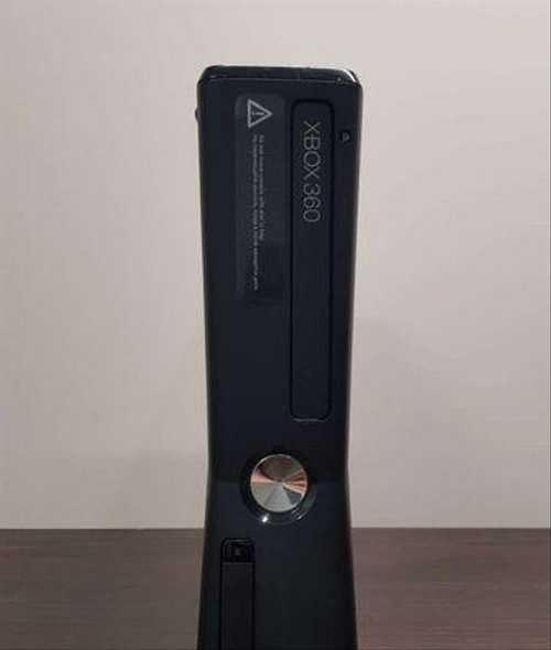 Xbox 360 S (slim) 250gb + Kinect, не прошит