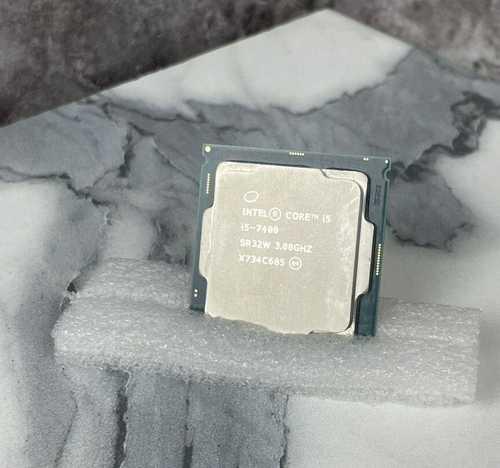 Процессор Intel Core i5 7400