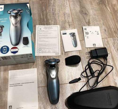 Электробритва Philips Shaver 7000