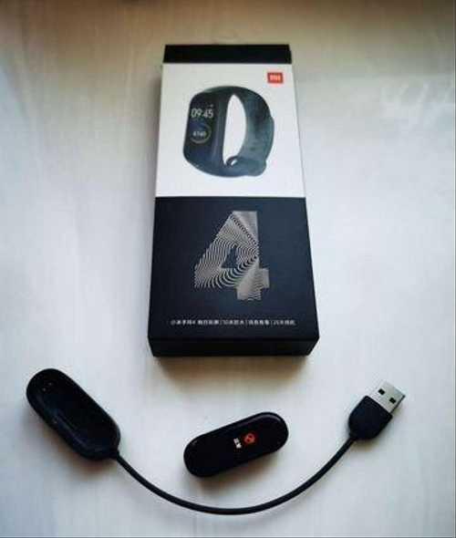 Зарядка для ми бенд 4
