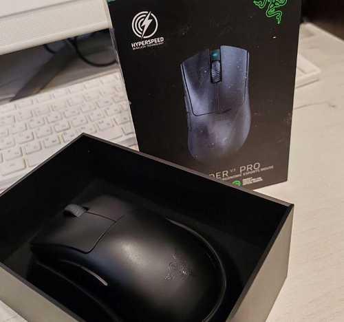 Razer deathadder v3 pro (новая)