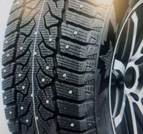 Шипованные 185/75R16C Winter Stud compasal 104/102