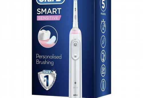 Электрическая зубная щетка Oral-B SMART D700.513.5