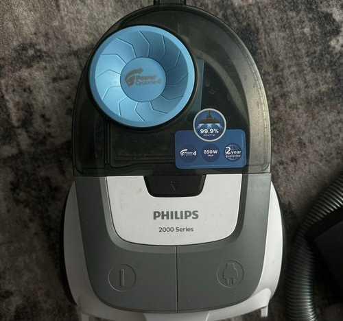 Пылесос philips