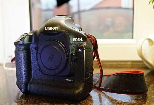 Canon eos 1ds mark iii