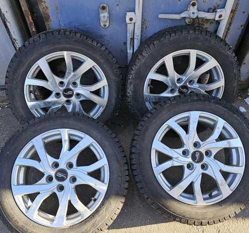 205/55 R16 Formula Ice Зима Литые R16 pсd:5x114.3 ет:46 DIA:67.1