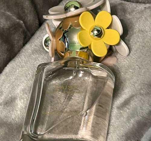 Туалетная вода "Marc Jacobs Daisy Eau So Fresh"