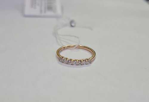 Золотое кольцо с бриллиантами 16 р 585