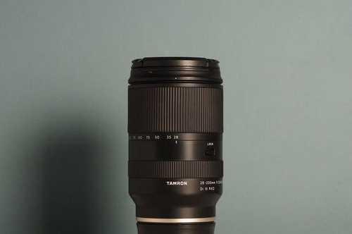 Tamron 28-200mm f/2.8-5.6 Di III RXD Sony E