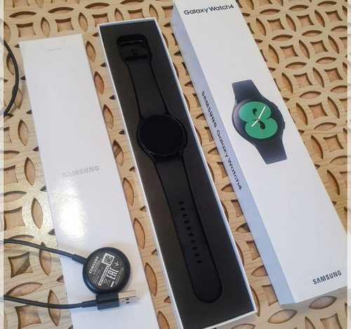 Samsung galaxy watch 4 смарт часы