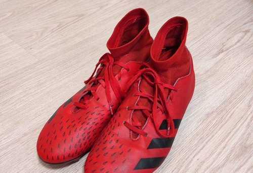 Бутсы adidas predator