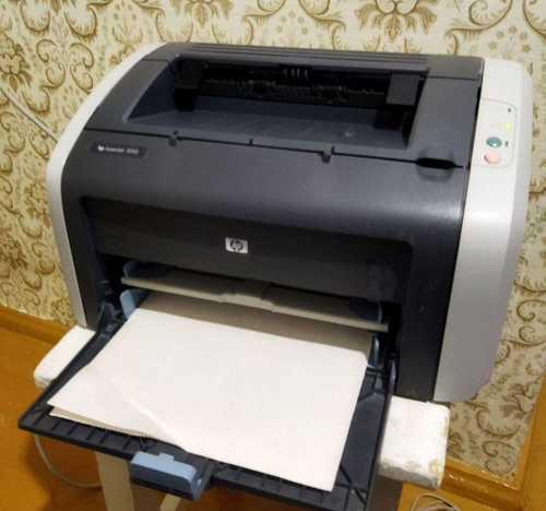 Лазерный принтер HP LaserJet 1010