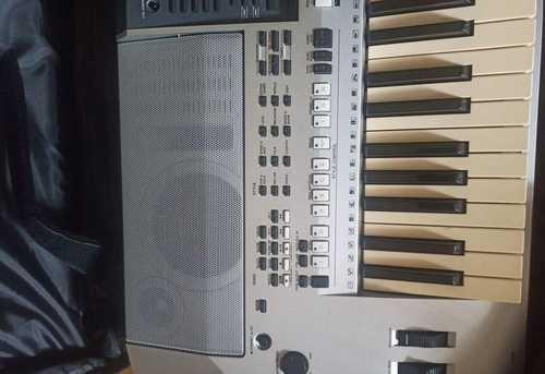 Синтезатор Yamaha psr s 700