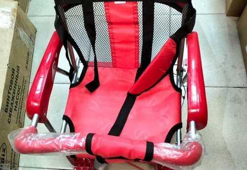 Кресло детское заднее складное(пласт/ал) красное
