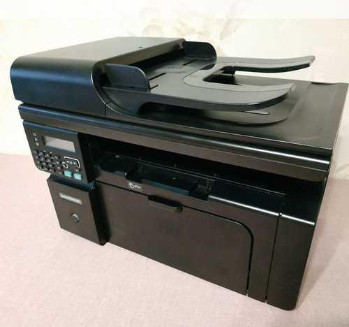 Мфу HP LaserJet Pro M1212nf (24 609 стр)