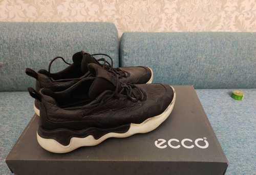 Кожаные кроссовки Ecco 38 размер