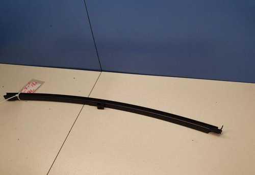 Направляющая стекла задней левой двери Mazda CX-5