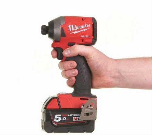 Акк. имп. винтоверт Milwaukee M18 fuel FID2-502X