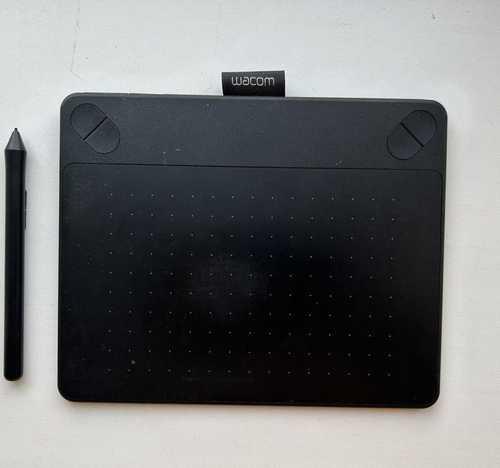 Wacom intuos pen & touch