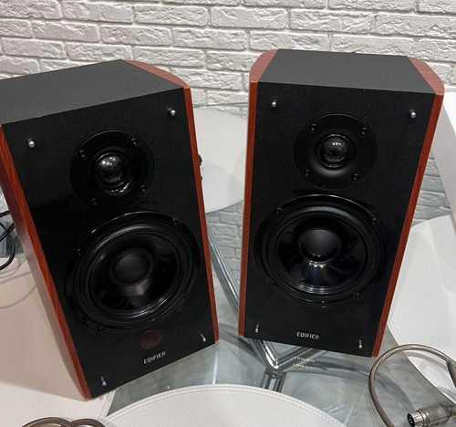 Колонки edifier r2000db (bluetooth)