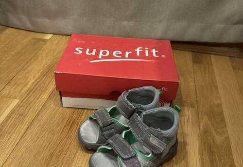 Сандалии на мальчика SuperFit серые 22 размер