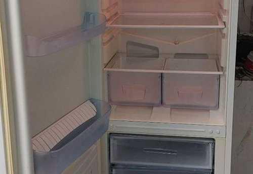 Холодильник рабочий Indesit доставлю