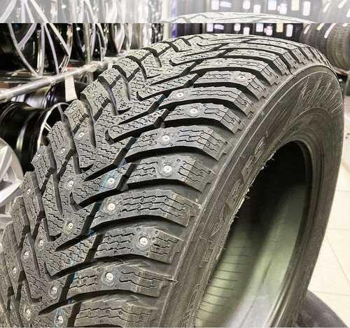 Ikon Tyres Character Ice 8 235/55 R17