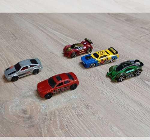 Машинки Marvel, Hot wheels