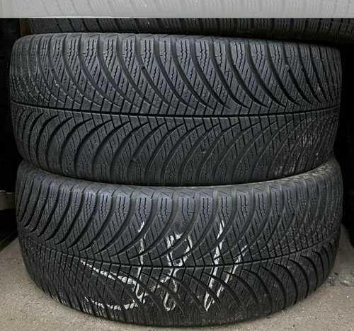 Goodyear Vector 4Seasons 225/50 R17 105W