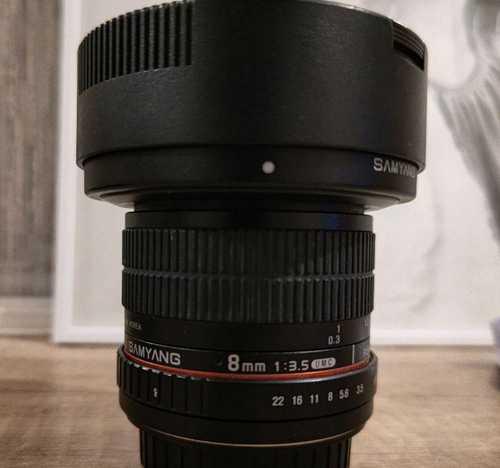 Samyang 8mm f3.5 fish eye CS ll Canon