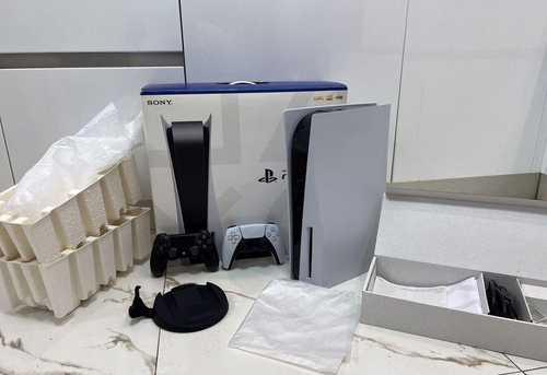 Sony PlayStation 5 + Игры + 2 Геймпада