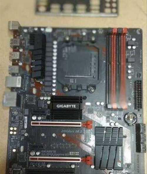 Материнская плата Gigabyte GA-990X-Gaming SLI