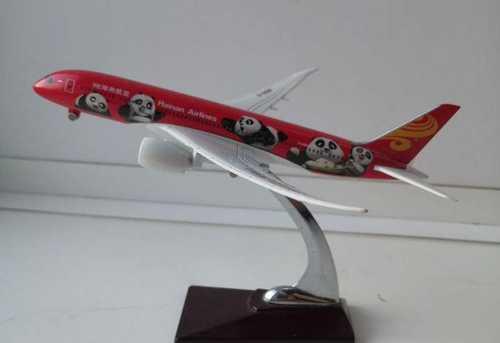 Модель самолета Boeing 787-9 Hainan Airlines