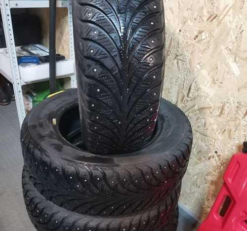 Sava Eskimo Stud 195/65 R15 91T