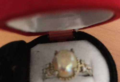 Серебрянное кольцо 925 пр